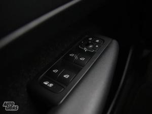 Black Volvo XC40 2018 in Vilnius, with an engine capacity of 2.00 L and mileage of 202 thousand km for 20199 €, photo 27 on AUTOMOTO.COM.LV