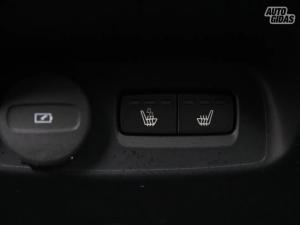 Black Volvo XC40 2018 in Vilnius, with an engine capacity of 2.00 L and mileage of 202 thousand km for 20199 €, photo 36 on AUTOMOTO.COM.LV