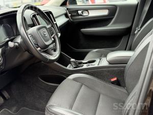 Melns Volvo XC40 2018 Rīga, ar dzinēja tilpumu 2.00 L un nobraukumu 227 tūkst. km par 17950 €, foto 8 vietnē AUTOMOTO.COM.LV