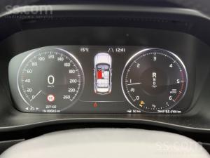 Melns Volvo XC40 2018 Rīga, ar dzinēja tilpumu 2.00 L un nobraukumu 227 tūkst. km par 17950 €, foto 12 vietnē AUTOMOTO.COM.LV