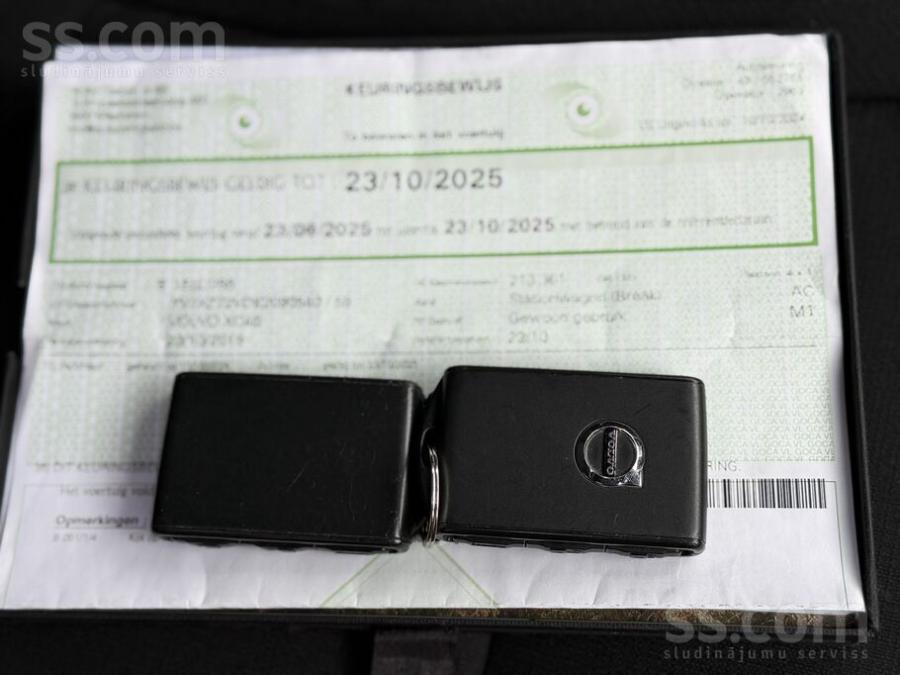 Melns Volvo XC40 2018 Rīga, ar dzinēja tilpumu 2.00 L un nobraukumu 227 tūkst. km par 17950 €, foto 21 vietnē AUTOMOTO.COM.LV