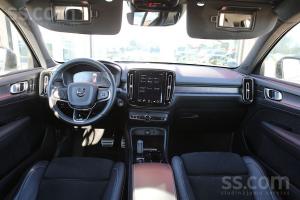 Черный Вольво XC40 2018 в Тукумс, объемом двигателя 2.00 л и пробегом 118 тыс. км за 23490 €, фото 8 на AUTOMOTO.COM.LV
