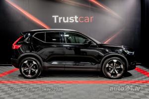 Melns Volvo XC40 2018 Pērnava, ar dzinēja tilpumu 2.00 L un nobraukumu 213 tūkst. km par 19990 €, foto 9 vietnē AUTOMOTO.COM.LV