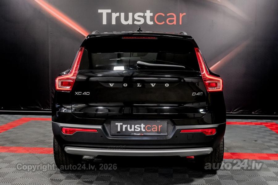 Melns Volvo XC40 2018 Pērnava, ar dzinēja tilpumu 2.00 L un nobraukumu 213 tūkst. km par 19990 €, foto 11 vietnē AUTOMOTO.COM.LV
