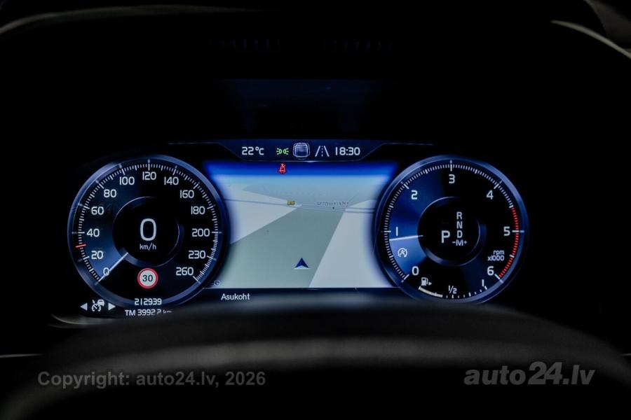 Melns Volvo XC40 2018 Pērnava, ar dzinēja tilpumu 2.00 L un nobraukumu 213 tūkst. km par 19990 €, foto 31 vietnē AUTOMOTO.COM.LV