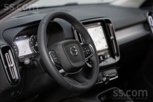 Черный Вольво XC40 2018 в Елгава, объемом двигателя 2.00 л и пробегом 197 тыс. км за 18500 €, фото 8 на AUTOMOTO.COM.LV