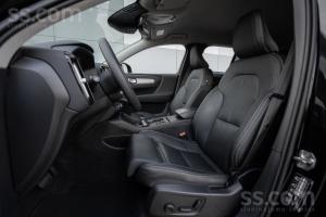 Черный Вольво XC40 2018 в Елгава, объемом двигателя 2.00 л и пробегом 197 тыс. км за 18500 €, фото 9 на AUTOMOTO.COM.LV