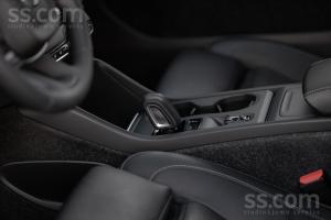 Черный Вольво XC40 2018 в Елгава, объемом двигателя 2.00 л и пробегом 197 тыс. км за 18500 €, фото 16 на AUTOMOTO.COM.LV