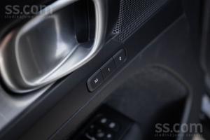 Черный Вольво XC40 2018 в Елгава, объемом двигателя 2.00 л и пробегом 197 тыс. км за 18500 €, фото 18 на AUTOMOTO.COM.LV