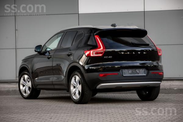 Melns Volvo XC40 2018 Jelgava, ar dzinēja tilpumu 2.00 L un nobraukumu 197 tūkst. km par 18500 €, foto 5 vietnē AUTOMOTO.COM.LV