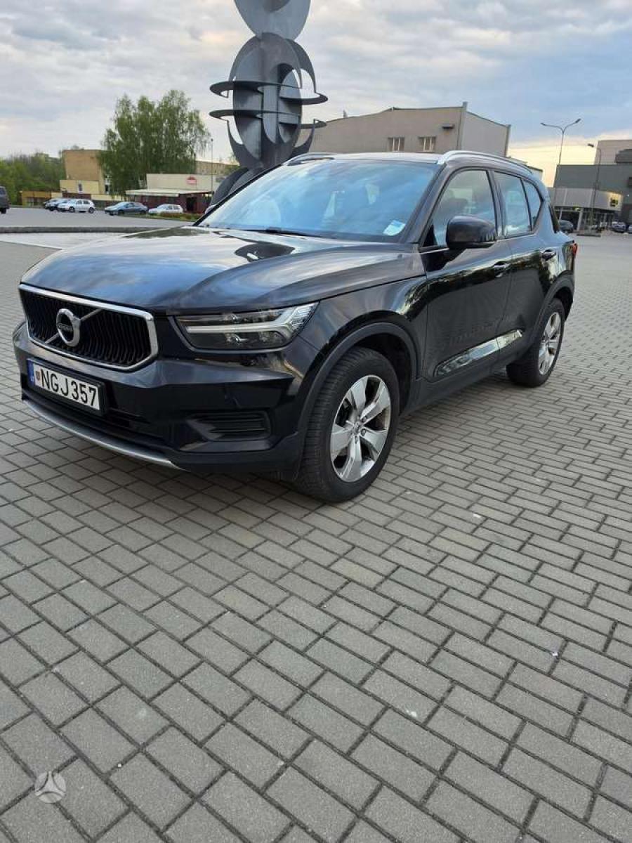 Черный Вольво XC40 2018 в Алитус, объемом двигателя 1.97 л и пробегом 195 тыс. км за 15300 €, фото 4 на AUTOMOTO.COM.LV