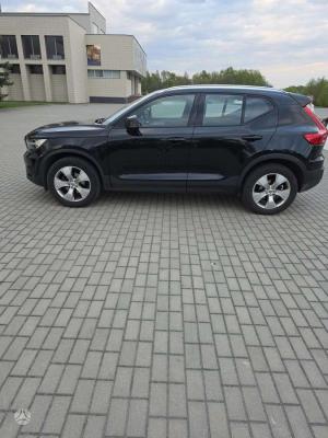 Черный Вольво XC40 2018 в Алитус, объемом двигателя 1.97 л и пробегом 195 тыс. км за 15300 €, фото 5 на AUTOMOTO.COM.LV