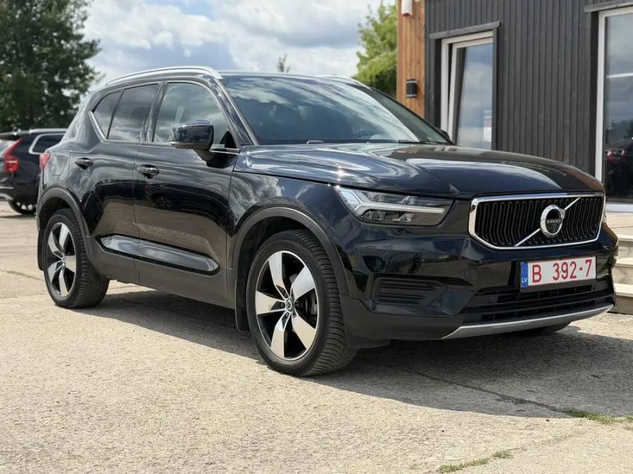 Черный Вольво XC40 2018 в Рига, объемом двигателя 2.00 л и пробегом 167 тыс. км за 18990 €, фото 1 на AUTOMOTO.COM.LV
