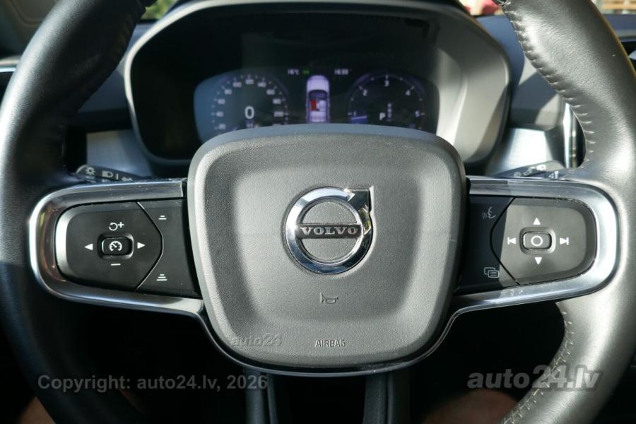 Melns Volvo XC40 2018 Tallina, ar dzinēja tilpumu 2.00 L un nobraukumu 154 tūkst. km par 21900 €, foto 9 vietnē AUTOMOTO.COM.LV