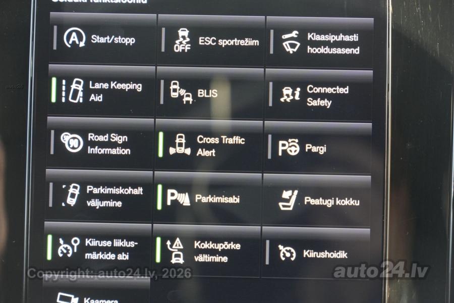 Melns Volvo XC40 2018 Tallina, ar dzinēja tilpumu 2.00 L un nobraukumu 154 tūkst. km par 21900 €, foto 15 vietnē AUTOMOTO.COM.LV