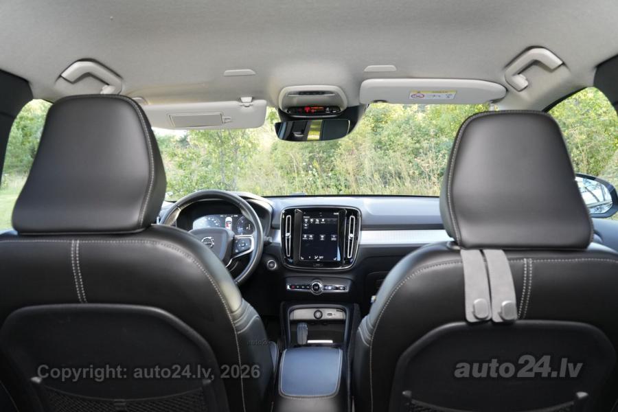 Melns Volvo XC40 2018 Tallina, ar dzinēja tilpumu 2.00 L un nobraukumu 154 tūkst. km par 21900 €, foto 19 vietnē AUTOMOTO.COM.LV