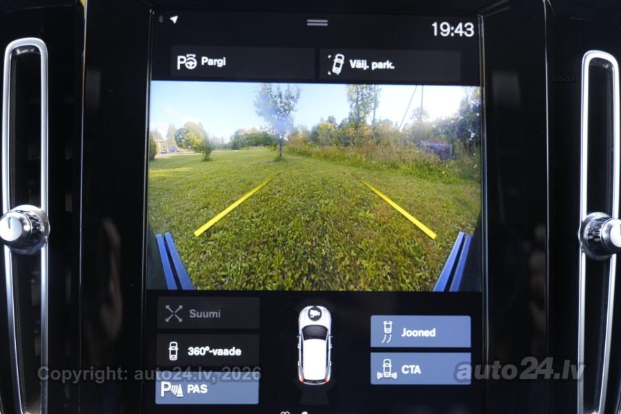 Melns Volvo XC40 2018 Tallina, ar dzinēja tilpumu 2.00 L un nobraukumu 154 tūkst. km par 21900 €, foto 21 vietnē AUTOMOTO.COM.LV
