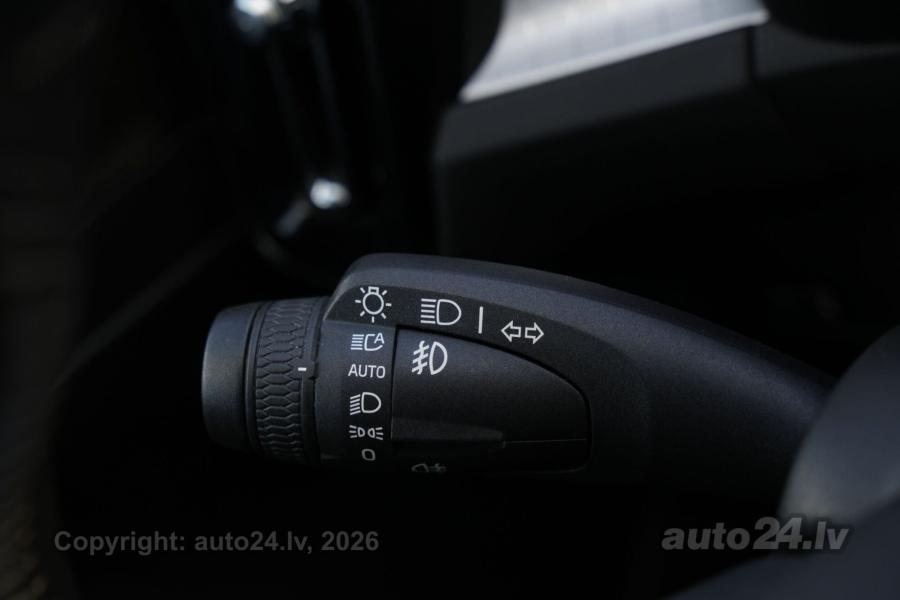 Melns Volvo XC40 2018 Tallina, ar dzinēja tilpumu 2.00 L un nobraukumu 154 tūkst. km par 21900 €, foto 26 vietnē AUTOMOTO.COM.LV