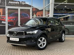 Black Volvo XC40 2019 in Valmiera, with an engine capacity of 2.00 L and mileage of 174 thousand km for 41990 €, photo 1 on AUTOMOTO.COM.LV
