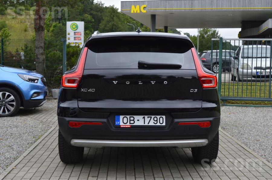 Melns Volvo XC40 2019 Tukums, ar dzinēja tilpumu 2.00 L un nobraukumu 228 tūkst. km par 17995 €, foto 5 vietnē AUTOMOTO.COM.LV