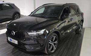 Melns Volvo XC40 2019 Šauļi, ar dzinēja tilpumu 1.97 L un nobraukumu 129 tūkst. km par 22900 €, foto 2 vietnē AUTOMOTO.COM.LV