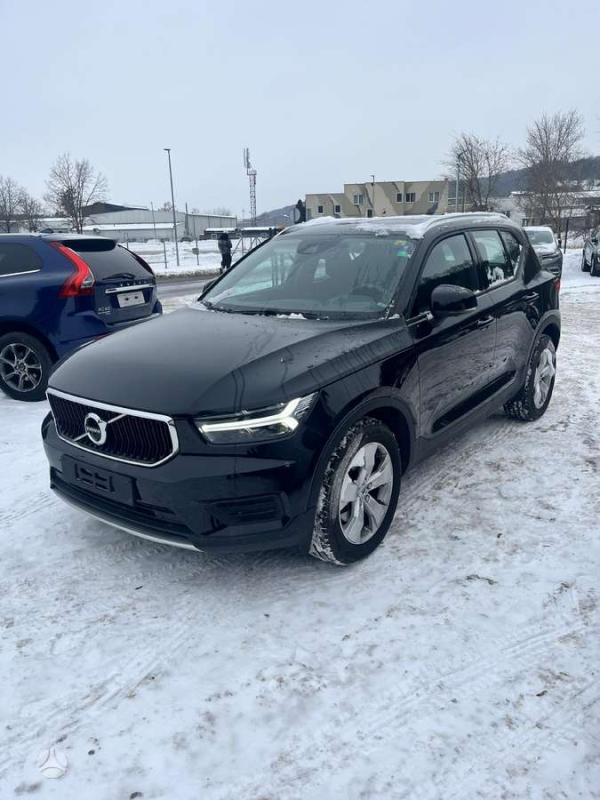 Melns Volvo XC40 2019 Kauņa, ar dzinēja tilpumu 1.97 L un nobraukumu 180 tūkst. km par 17200 €, foto 2 vietnē AUTOMOTO.COM.LV