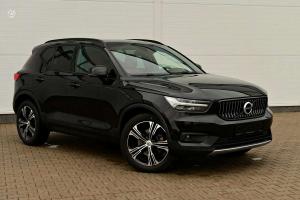 Black Volvo XC40 2019 in Kretinga, with an engine capacity of 1.97 L and mileage of 57 thousand km for 21599 €, photo  on AUTOMOTO.COM.LV