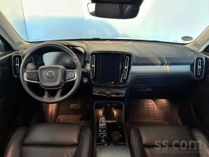 Melns Volvo XC40 2019 Rīga, ar dzinēja tilpumu 2.00 L un nobraukumu 95 tūkst. km par 25990 €, foto 9 vietnē AUTOMOTO.COM.LV