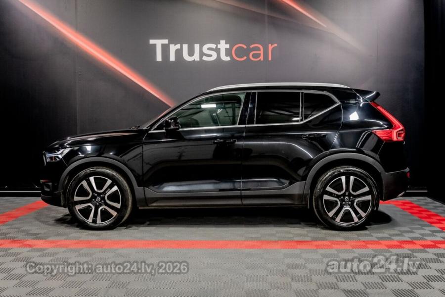 Black Volvo XC40 2019 in Parnu, with an engine capacity of 2.00 L and mileage of 195 thousand km for 20990 €, photo 5 on AUTOMOTO.COM.LV