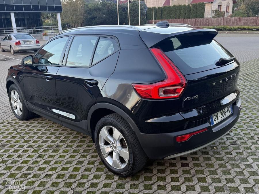 Melns Volvo XC40 2019 Šilalė, ar dzinēja tilpumu 2.00 L un nobraukumu 222 tūkst. km par 15450 €, foto 9 vietnē AUTOMOTO.COM.LV