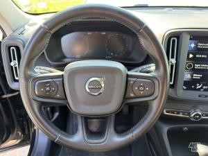 Black Volvo XC40 2019 in Panevezys, with an engine capacity of 2.00 L and mileage of 249 thousand km for 14600 €, photo 20 on AUTOMOTO.COM.LV