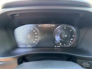 Black Volvo XC40 2019 in Panevezys, with an engine capacity of 2.00 L and mileage of 249 thousand km for 14600 €, photo 21 on AUTOMOTO.COM.LV