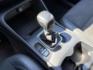 Black Volvo XC40 2019 in Panevezys, with an engine capacity of 2.00 L and mileage of 249 thousand km for 14600 €, photo 26 on AUTOMOTO.COM.LV