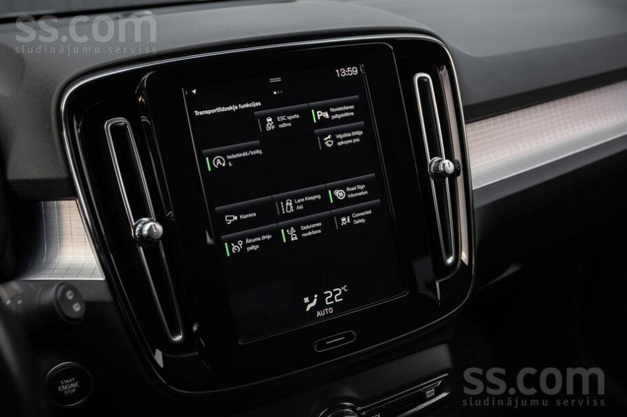 Черный Вольво XC40 2019 в Елгава, объемом двигателя 2.00 л и пробегом 0 тыс. км за 16300 €, фото 20 на AUTOMOTO.COM.LV