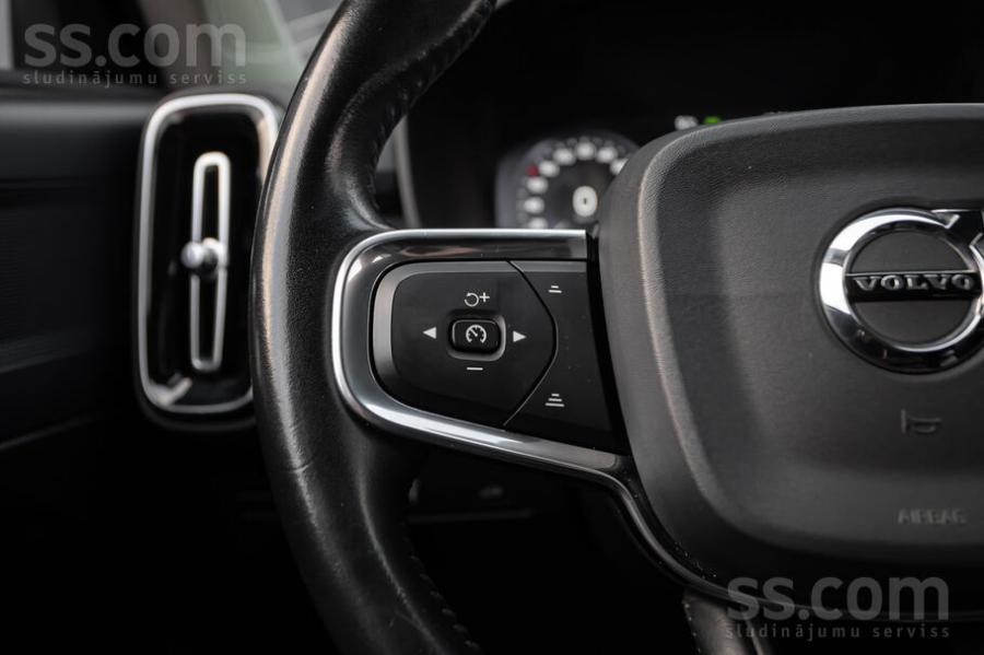 Черный Вольво XC40 2019 в Елгава, объемом двигателя 2.00 л и пробегом 0 тыс. км за 16300 €, фото 23 на AUTOMOTO.COM.LV
