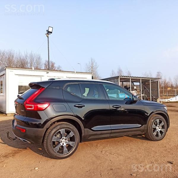 Черный Вольво XC40 2019 в Даугавпилс, объемом двигателя 2.00 л и пробегом 0 тыс. км за 19900 €, фото 4 на AUTOMOTO.COM.LV