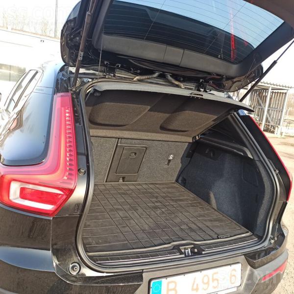 Черный Вольво XC40 2019 в Даугавпилс, объемом двигателя 2.00 л и пробегом 0 тыс. км за 19900 €, фото 10 на AUTOMOTO.COM.LV