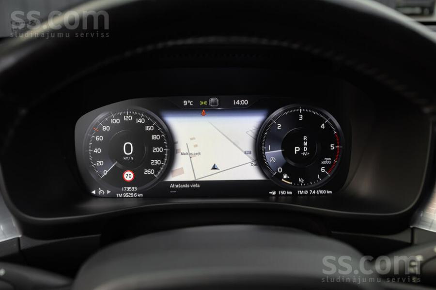 Черный Вольво XC40 2019 в Елгава, объемом двигателя 2.00 л и пробегом 0 тыс. км за 16300 €, фото 26 на AUTOMOTO.COM.LV