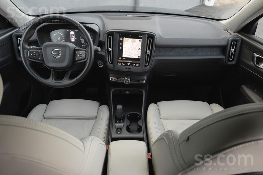 Melns Volvo XC40 2019 Jelgava, ar dzinēja tilpumu 1.50 L un nobraukumu 224 tūkst. km par 18500 €, foto 9 vietnē AUTOMOTO.COM.LV