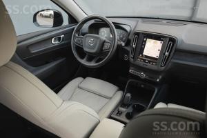 Melns Volvo XC40 2019 Jelgava, ar dzinēja tilpumu 1.50 L un nobraukumu 224 tūkst. km par 18500 €, foto 10 vietnē AUTOMOTO.COM.LV