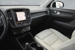 Melns Volvo XC40 2019 Jelgava, ar dzinēja tilpumu 1.50 L un nobraukumu 224 tūkst. km par 18500 €, foto 11 vietnē AUTOMOTO.COM.LV