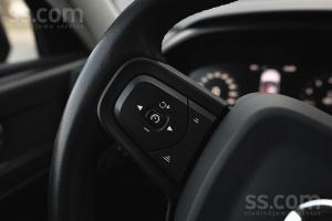 Melns Volvo XC40 2019 Jelgava, ar dzinēja tilpumu 1.50 L un nobraukumu 224 tūkst. km par 18500 €, foto 18 vietnē AUTOMOTO.COM.LV