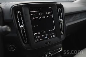 Melns Volvo XC40 2019 Jelgava, ar dzinēja tilpumu 1.50 L un nobraukumu 224 tūkst. km par 18500 €, foto 21 vietnē AUTOMOTO.COM.LV