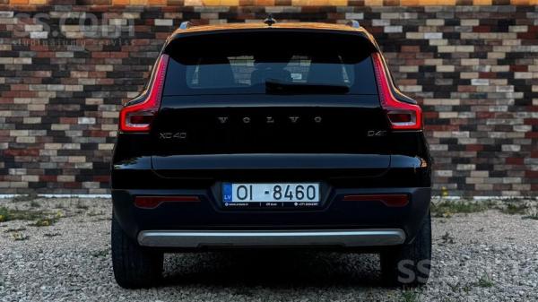 Черный Вольво XC40 2019 в Рига, объемом двигателя 2.00 л и пробегом 272 тыс. км за 16000 €, фото 5 на AUTOMOTO.COM.LV