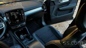 Black Volvo XC40 2019 in Riga, with an engine capacity of 2.00 L and mileage of 272 thousand km for 16000 €, photo 15 on AUTOMOTO.COM.LV