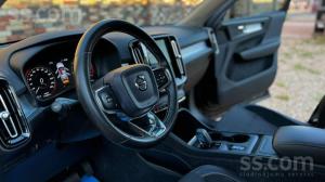 Black Volvo XC40 2019 in Riga, with an engine capacity of 2.00 L and mileage of 272 thousand km for 16000 €, photo 25 on AUTOMOTO.COM.LV
