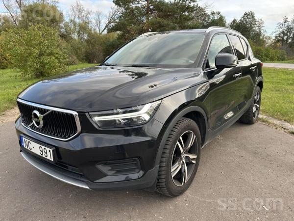Черный Вольво XC40 2019 в Рига, объемом двигателя 2.00 л и пробегом 244 тыс. км за 18700 €, фото 1 на AUTOMOTO.COM.LV