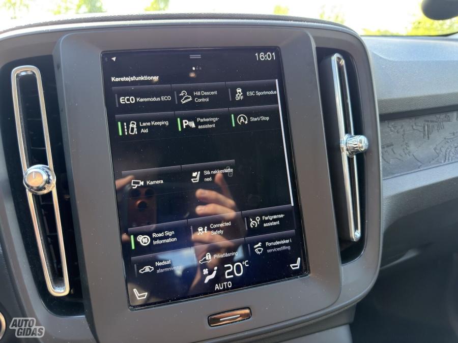 Черный Вольво XC40 2019 в Паневежис, объемом двигателя 2.00 л и пробегом 249 тыс. км за 14600 €, фото 25 на AUTOMOTO.COM.LV