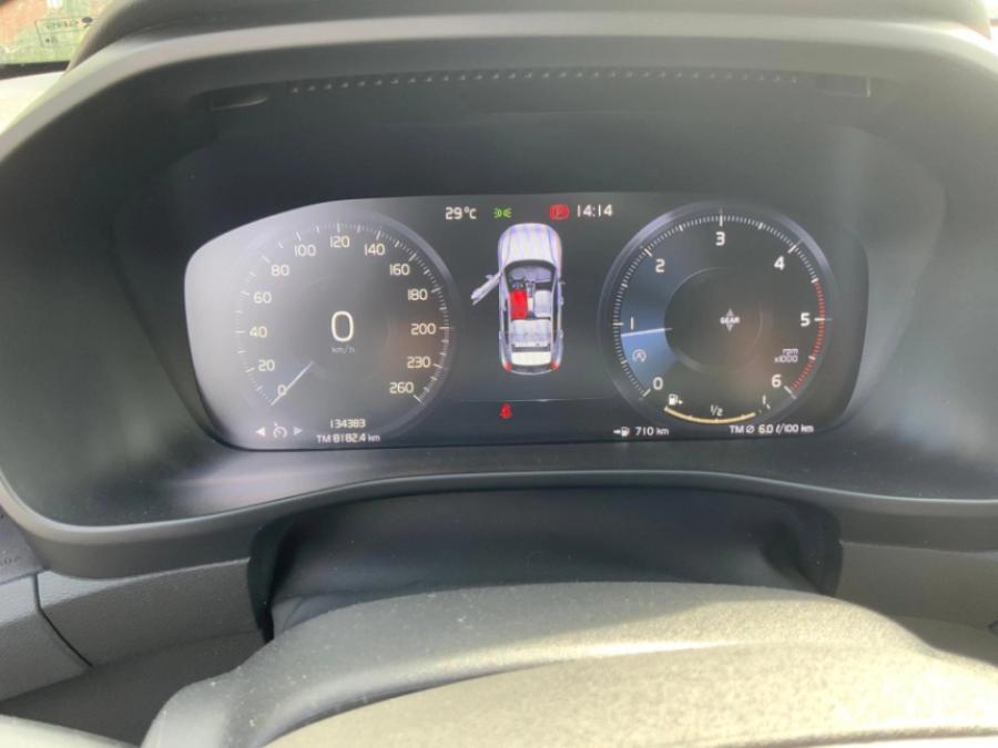 Черный Вольво XC40 2019 в Рига, объемом двигателя 2.00 л и пробегом 130 тыс. км за 18995 €, фото 14 на AUTOMOTO.COM.LV