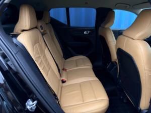 Черный Вольво XC40 2019 в Рига, объемом двигателя 2.00 л и пробегом 130 тыс. км за 18995 €, фото 21 на AUTOMOTO.COM.LV